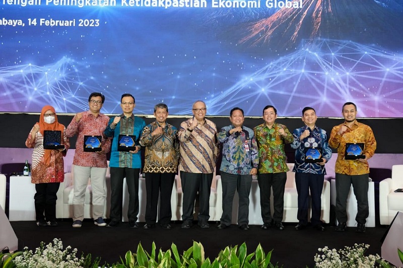 Ini 4 Kunci Strategies untuk Menopang Pemulihan Ekonomi Jawa Timur ...